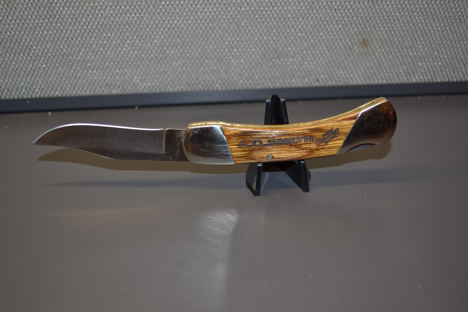 Bear MGC Cutlery Wood Handle Lockback Knife with Box and Keychain | eBay