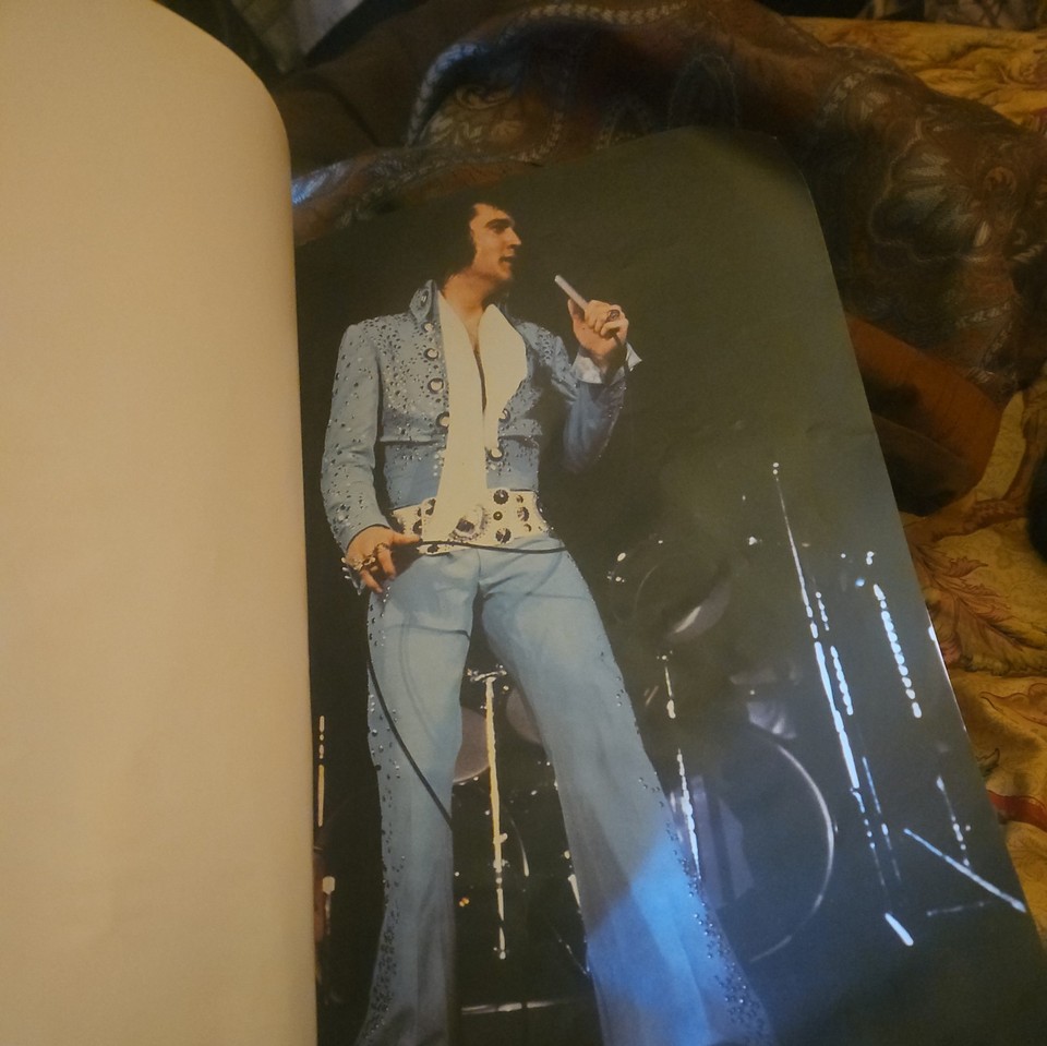 Elvis Presley Poster Book 1977 Volume 1 Prime Press | eBay