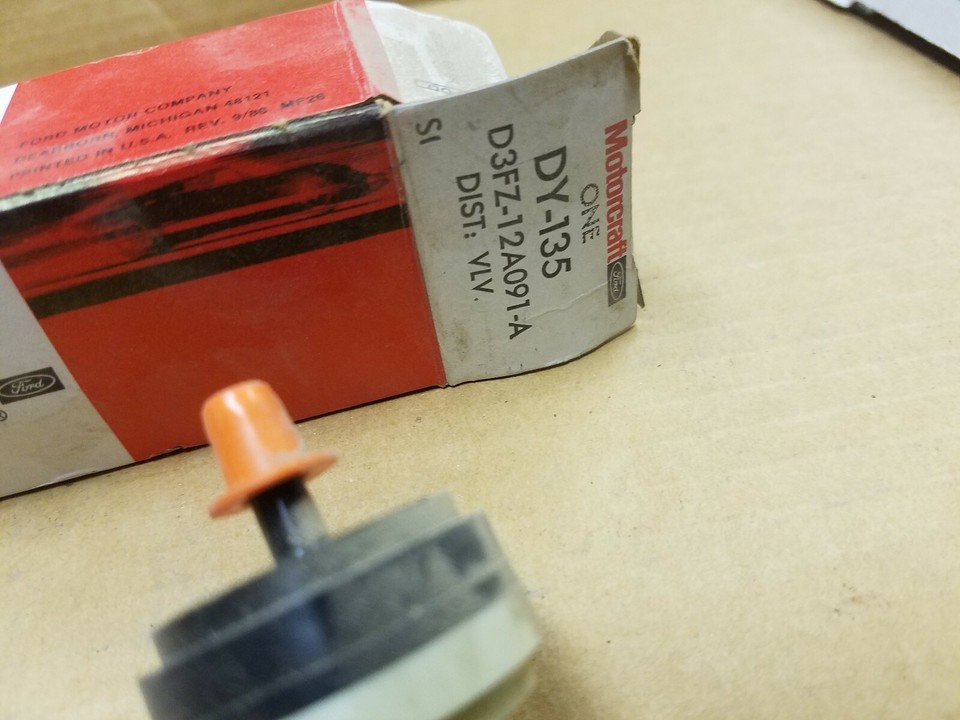NOS 1973-9 FORD MAVERICK MUSTANG BRONCO ETC DISTRIBUTOR VACUUM CONTROL ...