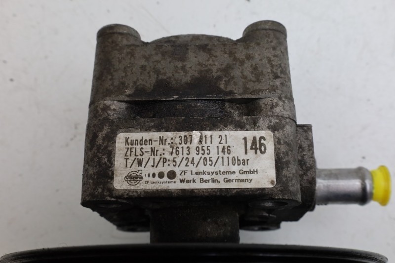 POMPE DE DIRECTION Volvo V70 (SW) Combi 2.4 20V 140 (B5244S2) 2005 ...