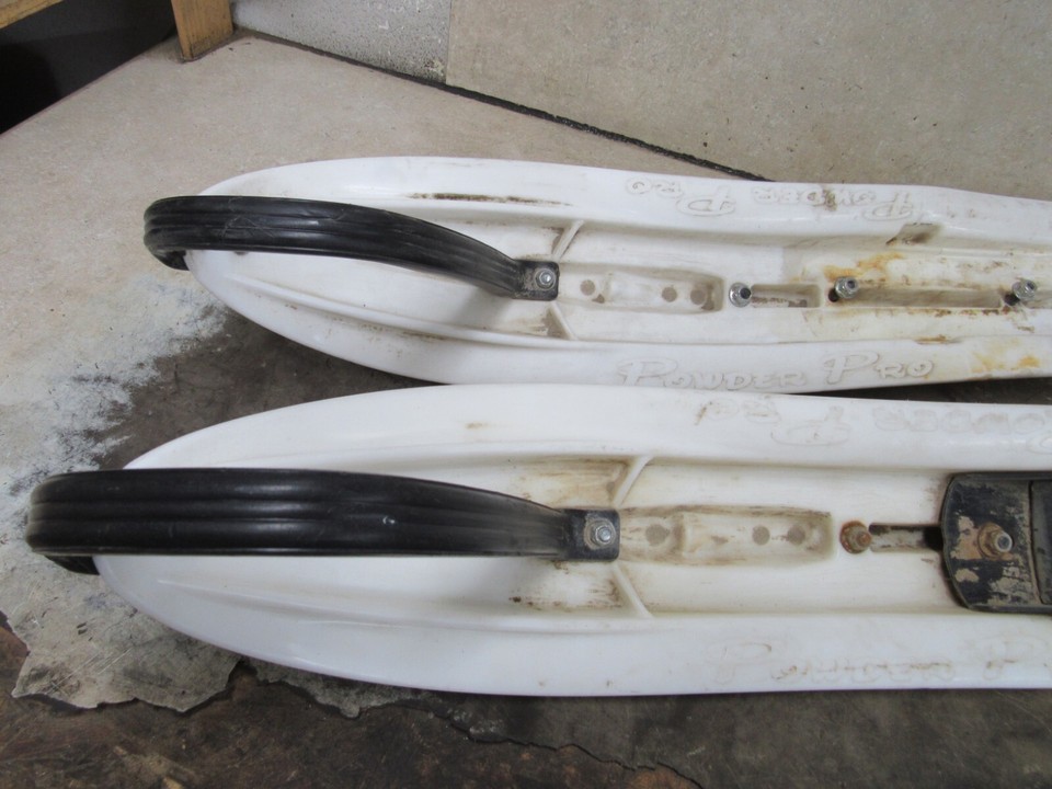 14 ARCTIC CAT PROCLIMB M8000 M 800 SLP POWDER PRO SKIS WHITE SADDLE M8 ...