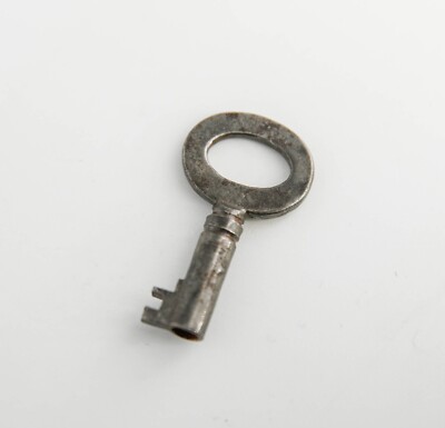 Vintage Small Skeleton Key, Various Makers | eBay