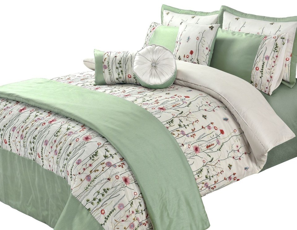 Arabella Embroidery Duvet Set Luxurious Polyester Bed-Spread Throw ...