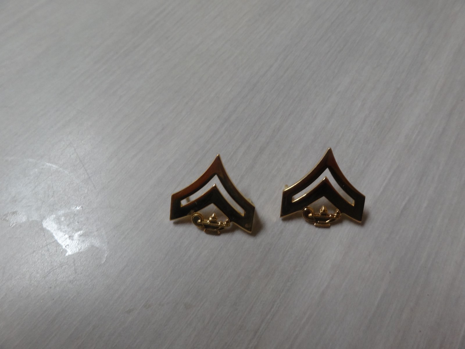 US MILITARY INSIGNIA SET OF 2 MARINE CORPS USMC CORPORAL RANK GOLD ...