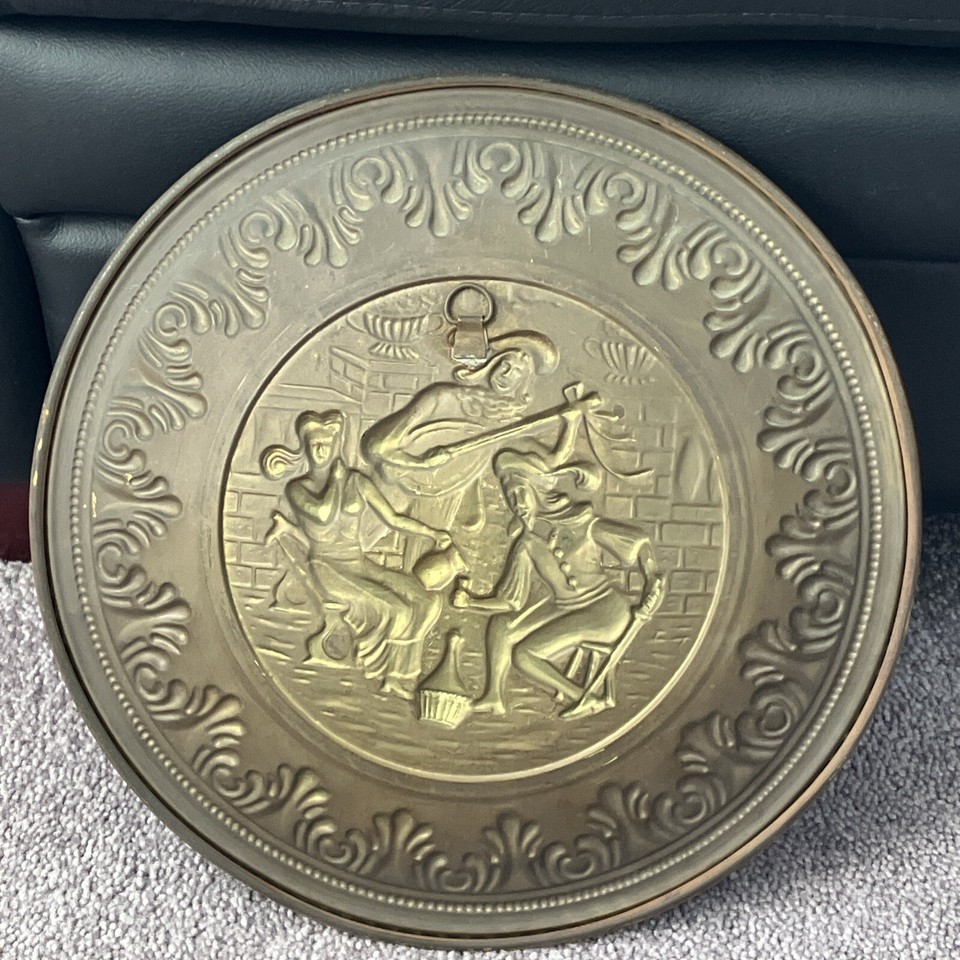 VINTAGE EMBOSSED BRASS 12” WALL PLATE -ENGLAND | eBay