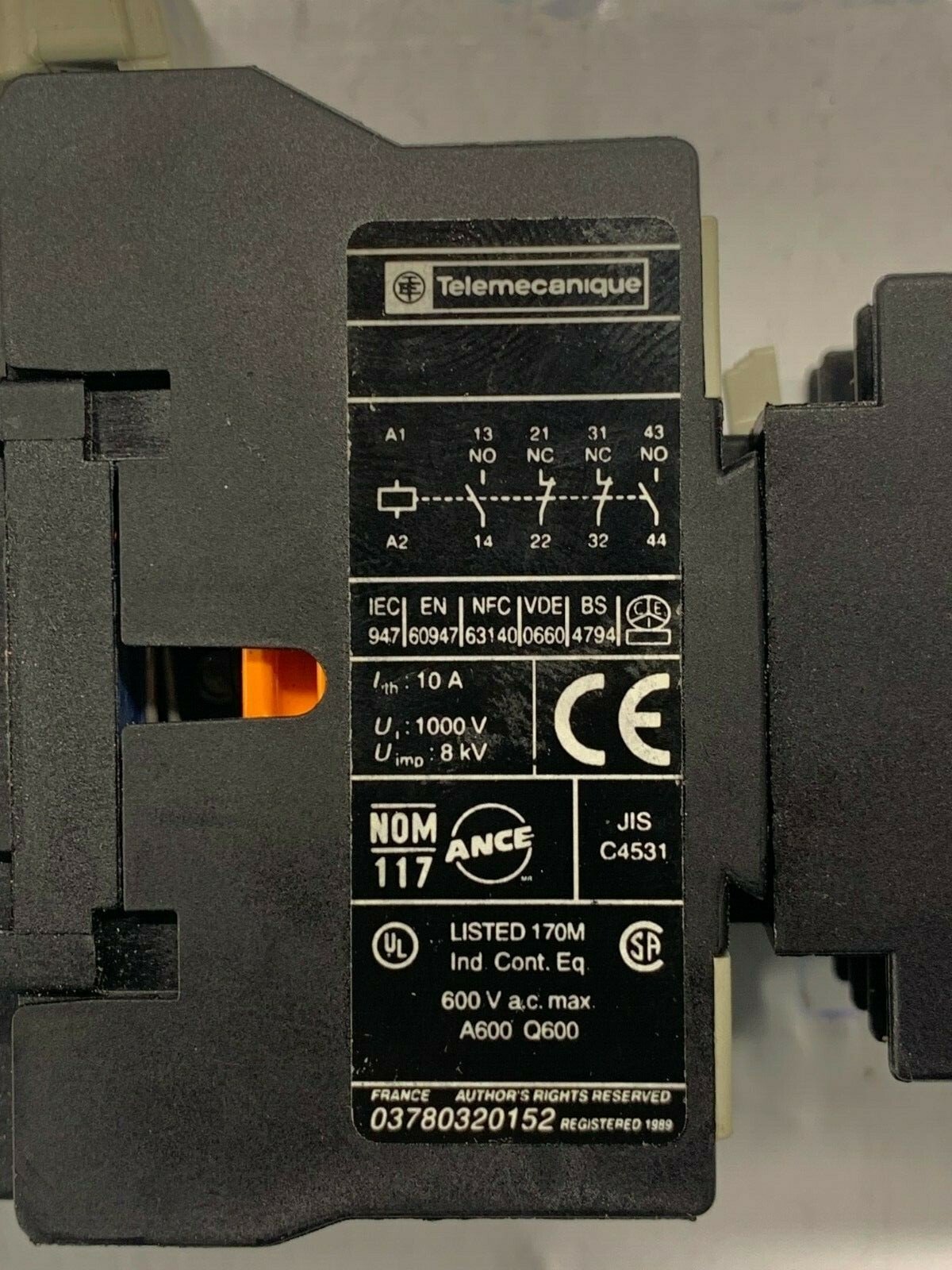 TELEMECANIQUE LA1DN40 AUX CONTACT BLOCK W/ LA4 DA 2G | eBay