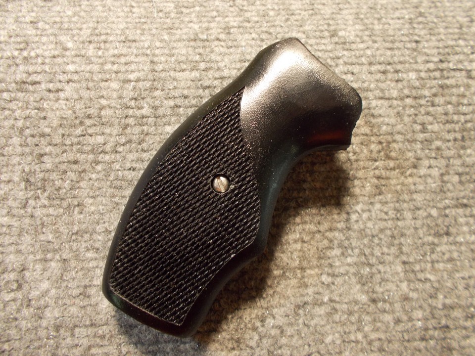 Custom Extended Grips for Rock Island M206 and Armscor M200 Black | eBay