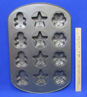 Wilton Pan Cookie Candy Mold Christmas Gingerbread Snowflake Star ...
