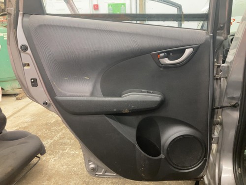 09 10 HONDA FIT Rear Door Trim Panel Left | eBay