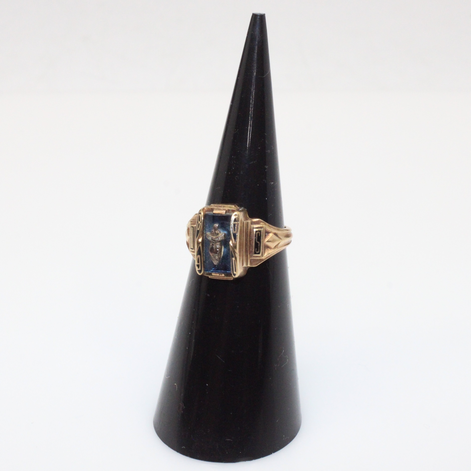 10K Yellow Gold 1968 Class Ring - 4g - Gem