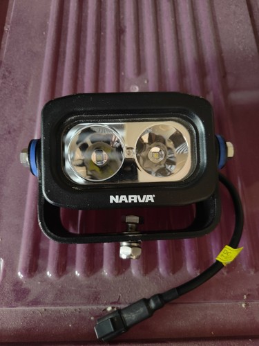 Narva Heavy Duty LED Work Lamp - Spot Beam - 1800 Lumens, 9-32V - 72711 ...