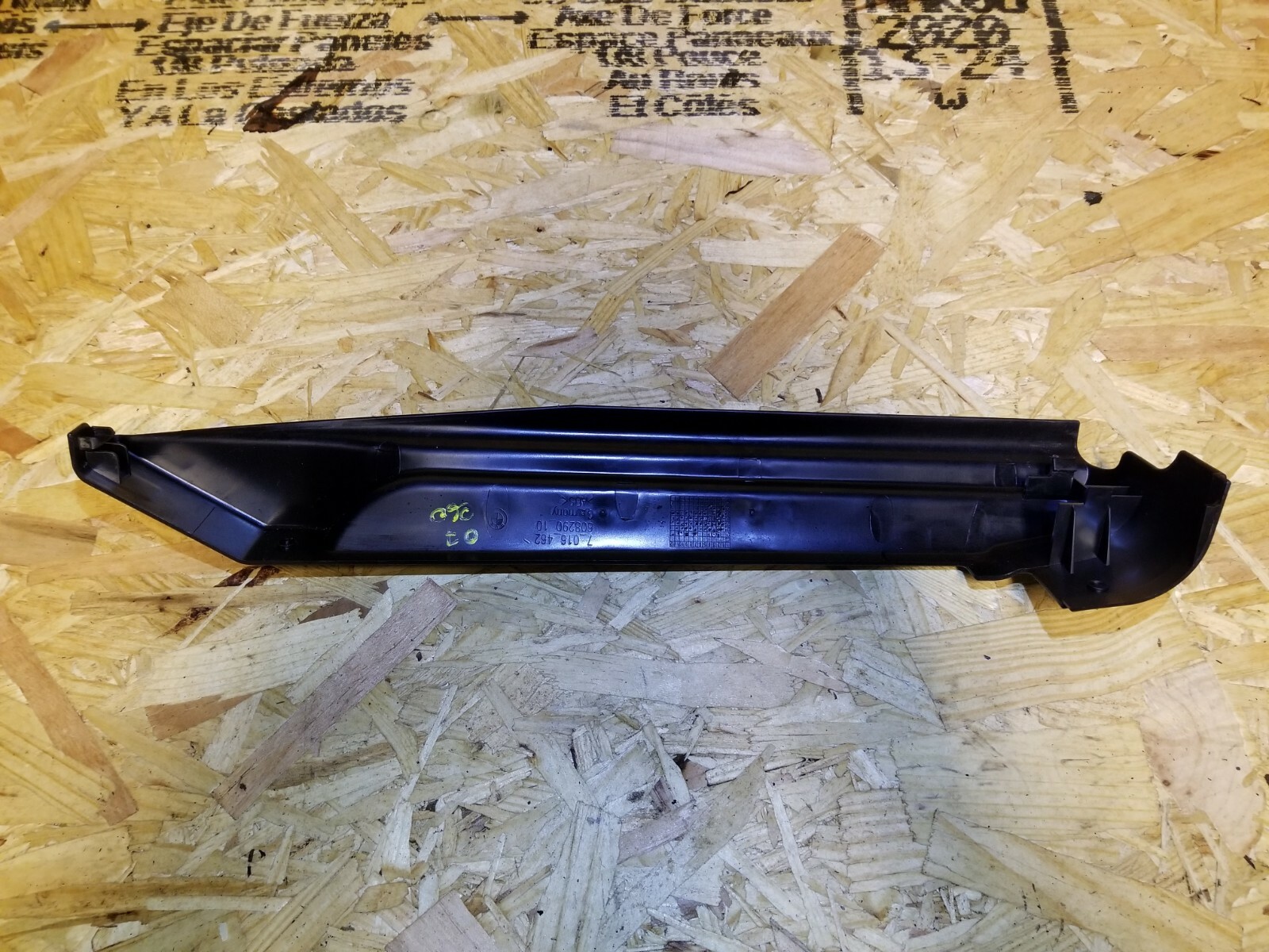 04 05 06 07 BMW 530xi E60 FRONT RIGHT SEAT TRACK TRACK COVER TRIM OEM ...