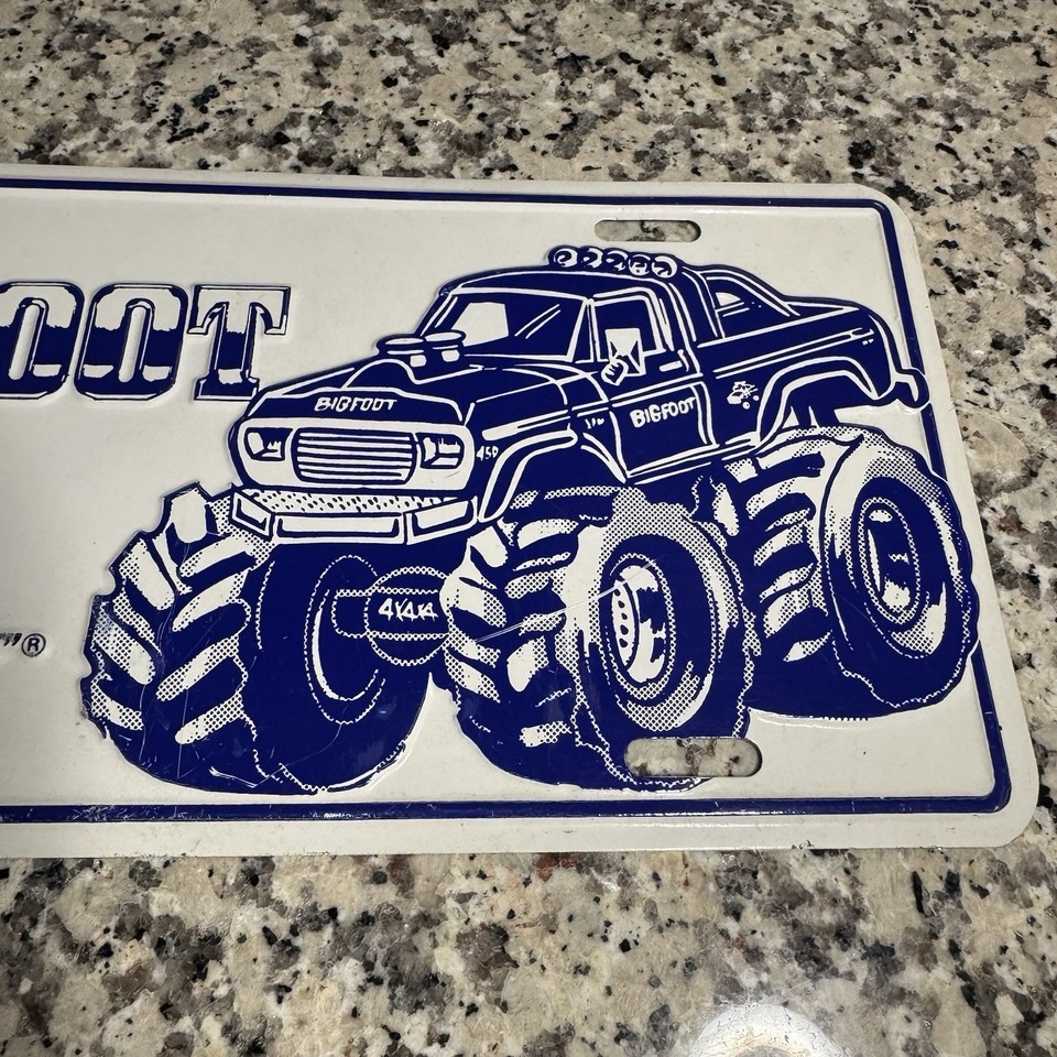 1988 Bigfoot Monster Truck Booster License Plate I Saw Bigfoot Ford 4x4 ...
