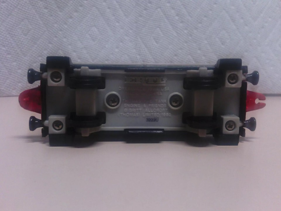 Thomas the Tank Engine and Friends ERTL Henrietta Coach Diecast Metal ...