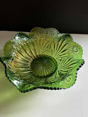 Millersburg Glass Radium Green Carnival Rays & Ribbons 9.5" Bowl Saw ...