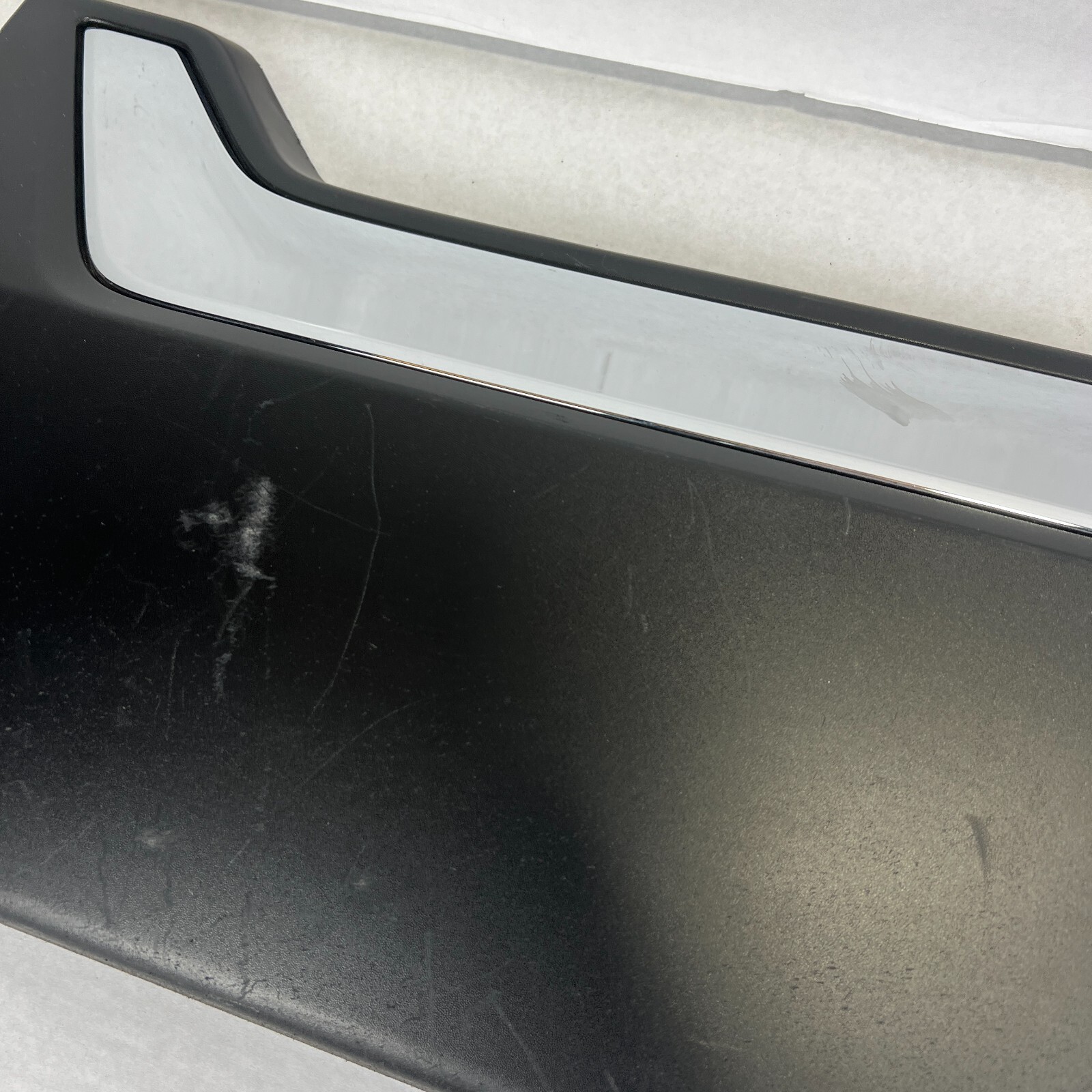 OEM 2017 - 2021 Honda CR-V Front Left Lower Door Molding Chrome 75332 ...