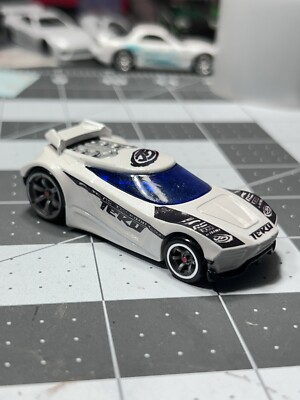 HotWheels Acceleracers Teku Chicane Team Colors Variant Custom (SRC) | eBay