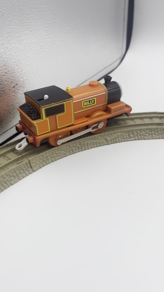 Trackmaster Thomas & Friends BILLY Motorized Engine Poultry Wagon ...