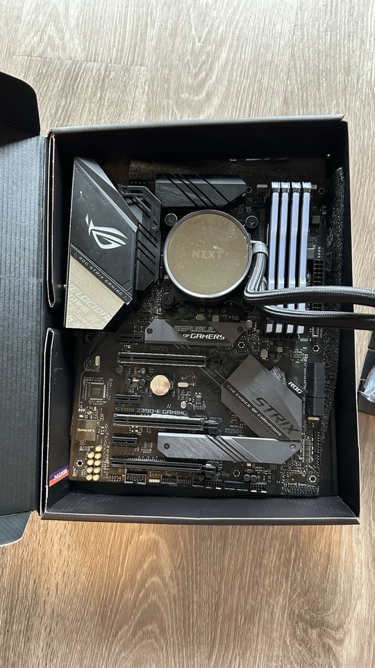 Intel CPU i9 9900K, Asus Rog Strix Z390E Motherboard and Corsair ...