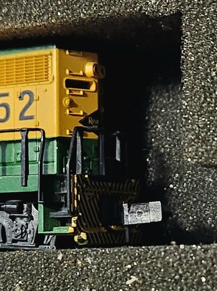 Kato N Scale Vintage Locomotive GP-35 Reading Lines #3652 | eBay