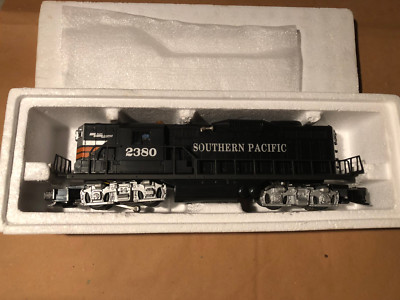 Lionel Southern Pacific GP-9 Locomotive NEW w original box and docs ...