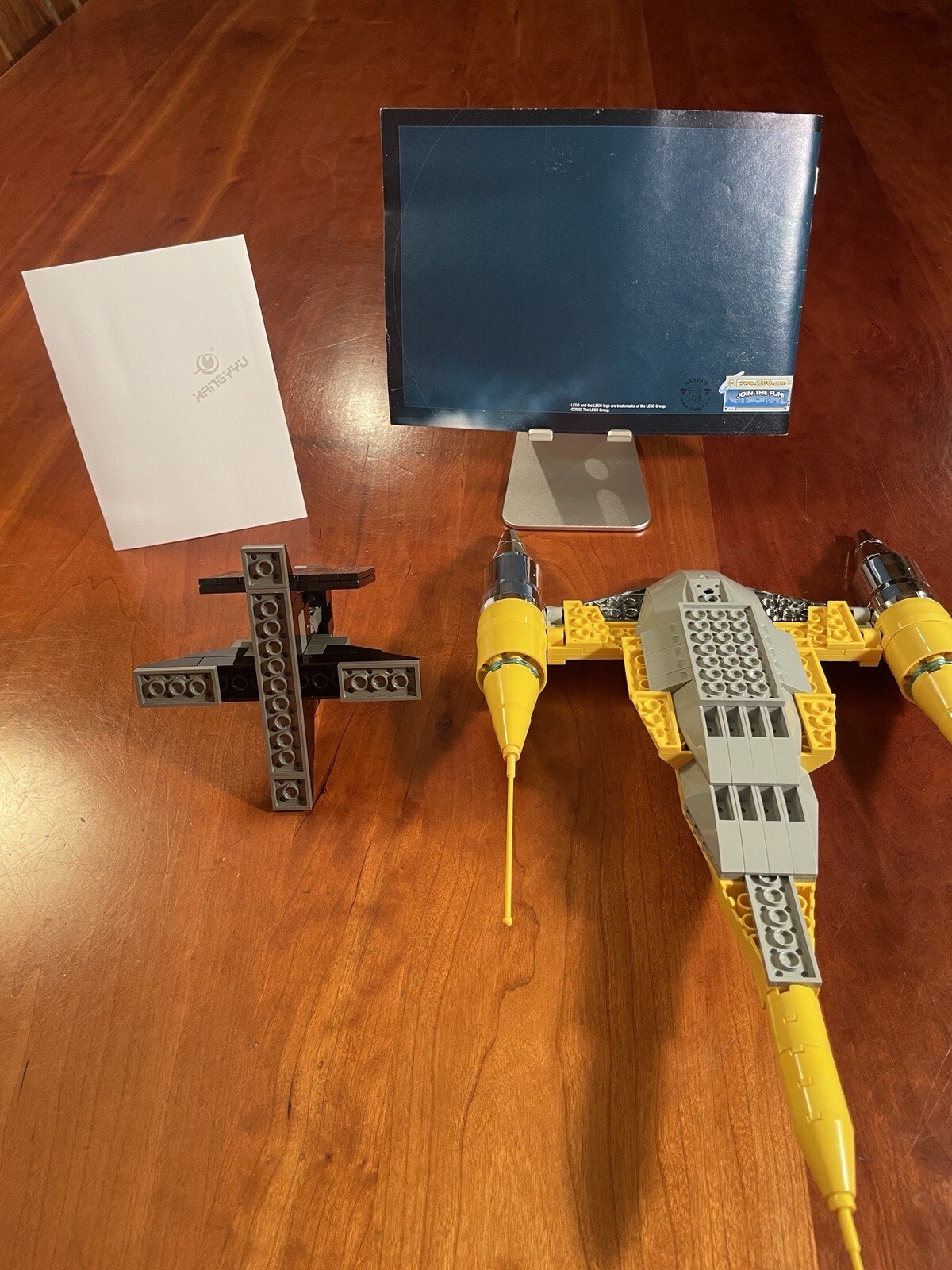 Lego 10026 Star Wars Naboo Starfighter 100% Complete 9/10 Condition! w ...