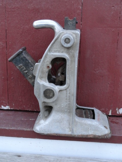 Simplex A8 Model Aluminum 15 Ton Railroad Jack 8 inch Lift RR Rail Road ...