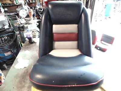 Triton Boat Bucket Seat TR 19 20 21 186 ? | eBay