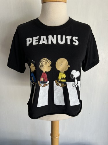 PEANUTS x THE BEATLES ABBEY ROAD (2021) Official Women's Crop Top T ...