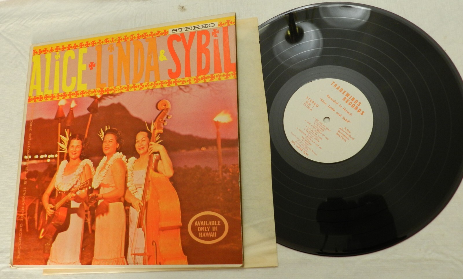 LP, The Alice Fredlund Serenaders–Alice, Linda And Sybil, HAWAII PRIV ...
