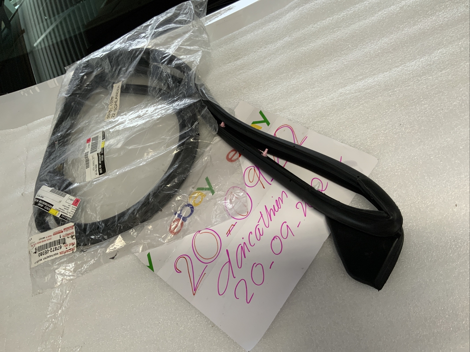 2020-2024 Toyota Highlander Rear Left Door Weather-Strip 67872-0E080 LH ...