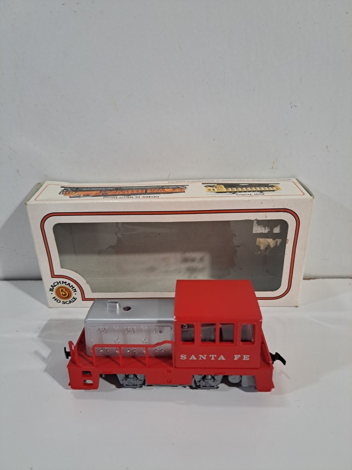 Bachmann Train HO Gauge Model Railroad Santa Fe Switcher Diesel ...