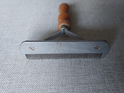 Nasco Wood Handled Livestock Show Comb | eBay