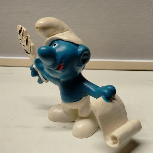 Smurfs - 20022 - Poet Smurf with Feather Quill Pen & Scroll PVC Figure ...
