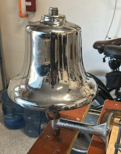Fire Engine Bell, Fire Truck Bell & Mount, Seagrave Fire Apparatus, 12 ...