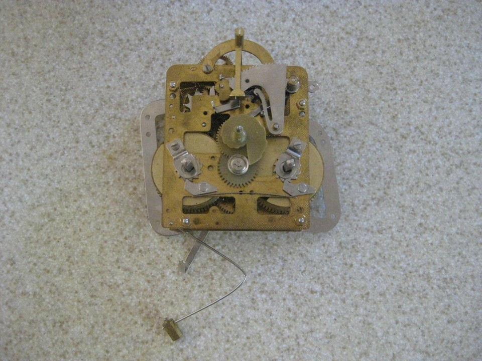 Vintage Hermle 141-020 WInd Up Clock Movement, 45 cm, LaRose 77, W ...