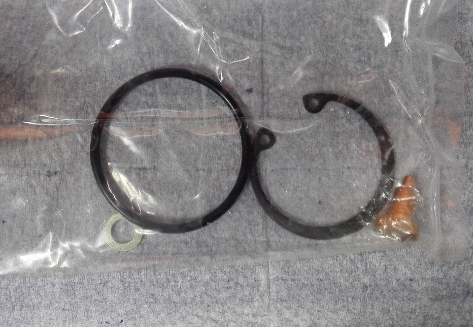 04493-60320 Toyota Cylinder kit, brake master 0449360320, New Genuine ...