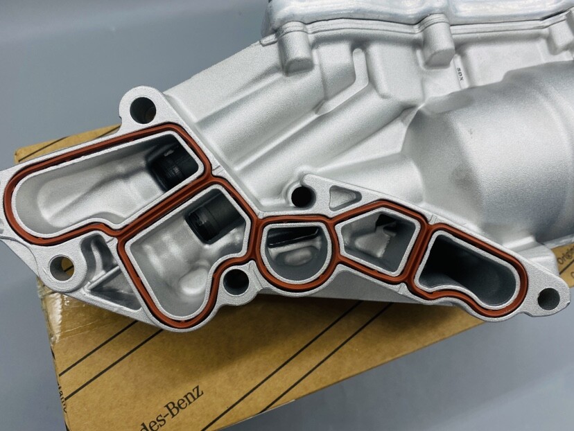 OEM NEW For Mercedes Benz C E G ML S SLK-Class Oil Filter Housing W/Oil ...