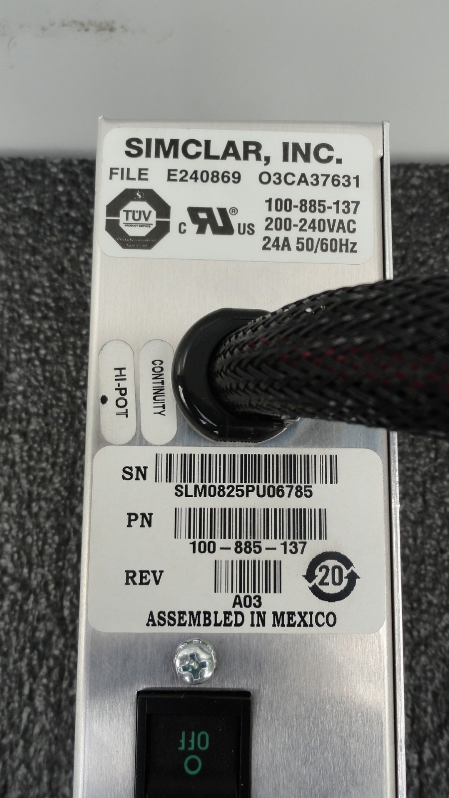 EMC Simclar Rack PDU Power Strip PN: 100-885-137 E240869 Good Working ...