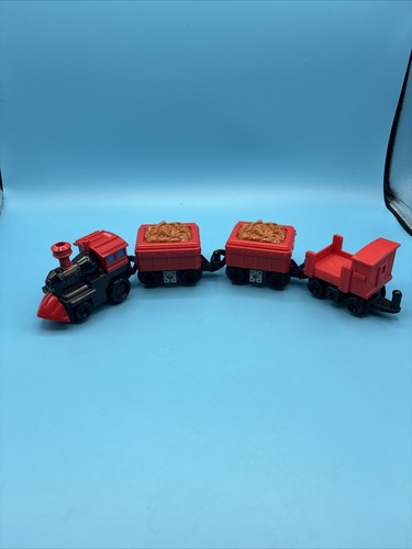 GeoTrax Black Red Push Steam Train Engine Steamline Station 4Piece Toy ...