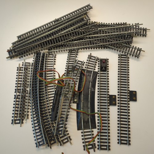 HO Scale Lot Steel Sectional Train Track TYCO Misc x25 Pieces Straights ...