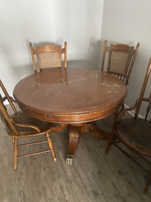Dining Sets - Antique Oak Table And Chairs