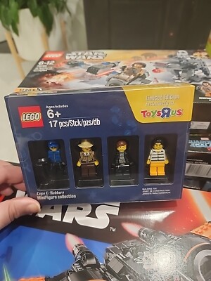 LEGO 5004574 Cops and Robbers Minifigure Collection Toysrus Exclusive ...