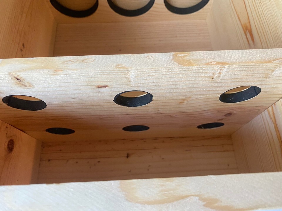 Schrader Dragon empty wine box. 6 Bottles. Large Wood Box Added Knob ...