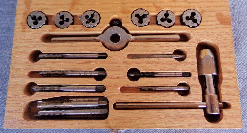 Blue Point TD-2500 Tap & Die Set Size Range No. 4 - No. 12 Snap-On ...