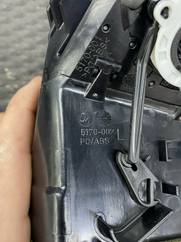 06-12 Mercedes W164 X164 GL ML 350 450 550 Left Dash Air Vent Black ...