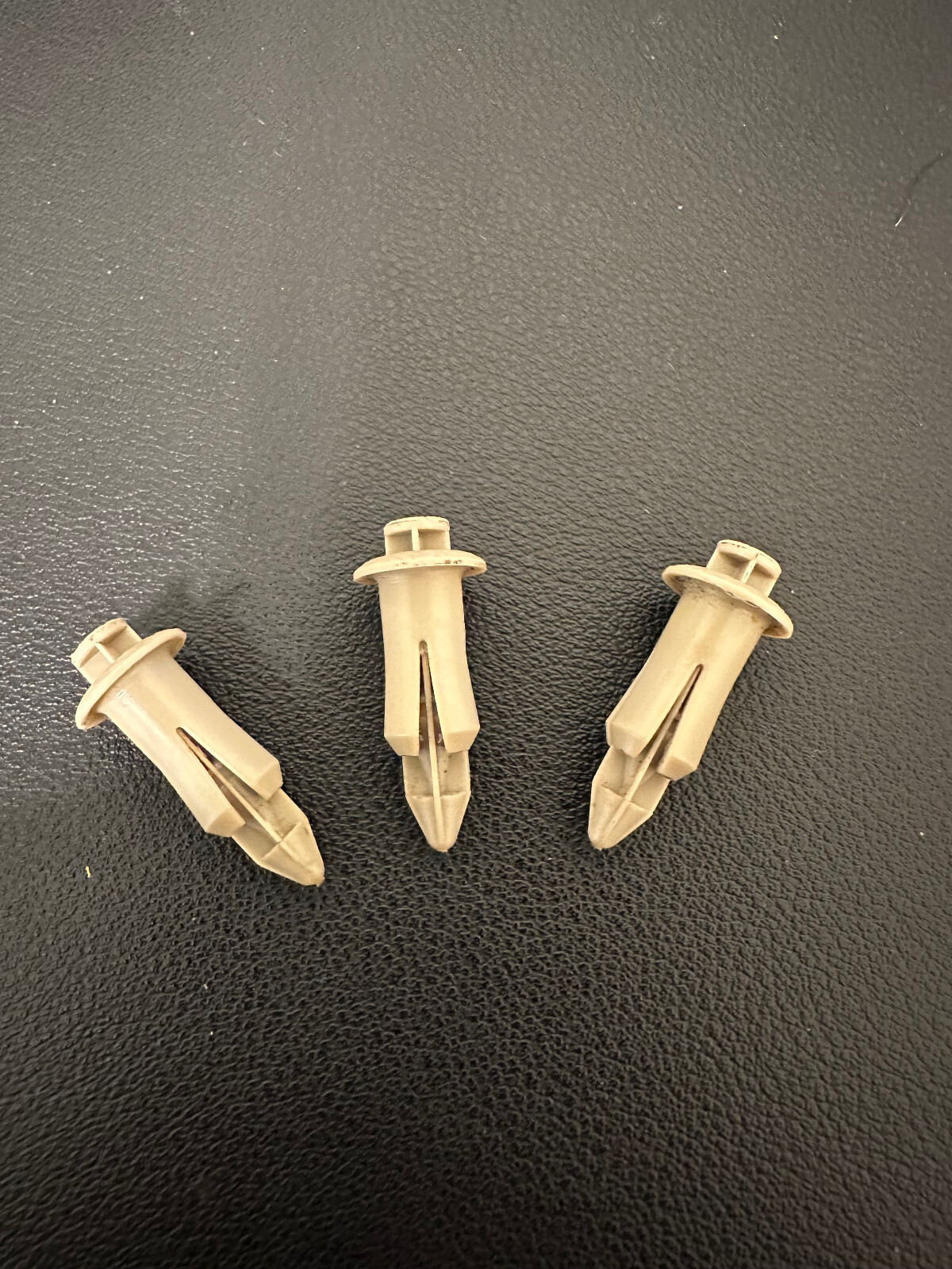 99 - 03 LEXUS RX300 SET OF 3 INTERIOR DOOR PANEL TRIM BOARD CLIPS 07066 ...