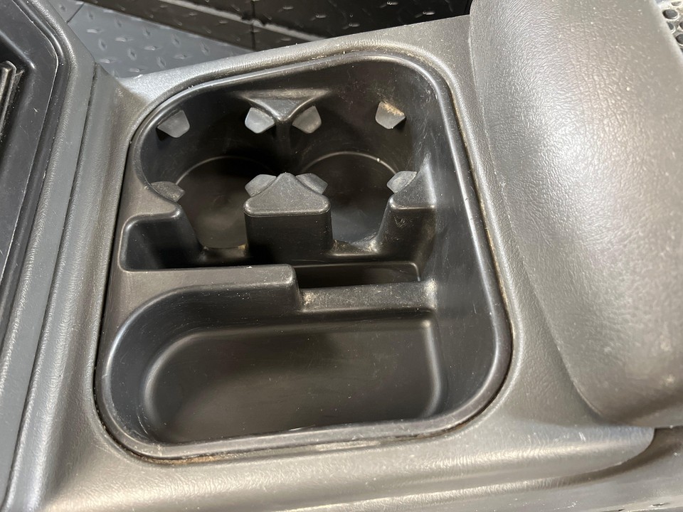 03-06 Silverado Sierra Very Dark Pewter-69I Center Floor Console ...