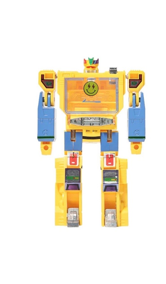 New Transformers J. Balvintron J Balvin NTWRK Exclusive Soundwave ...