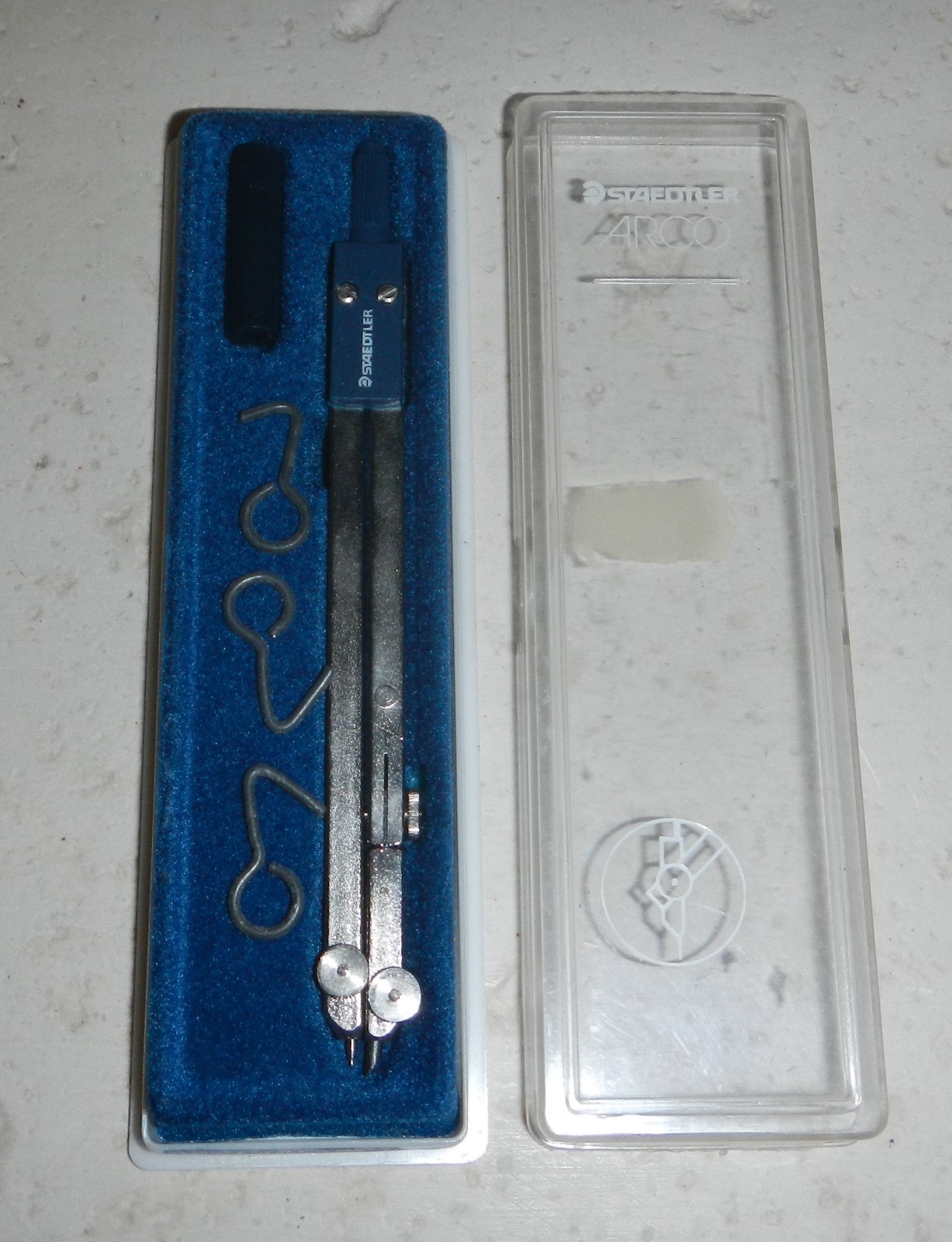 Staedtler Arco Drafting Tool Compass Set 55900 SKB w/ Plastic Storage ...